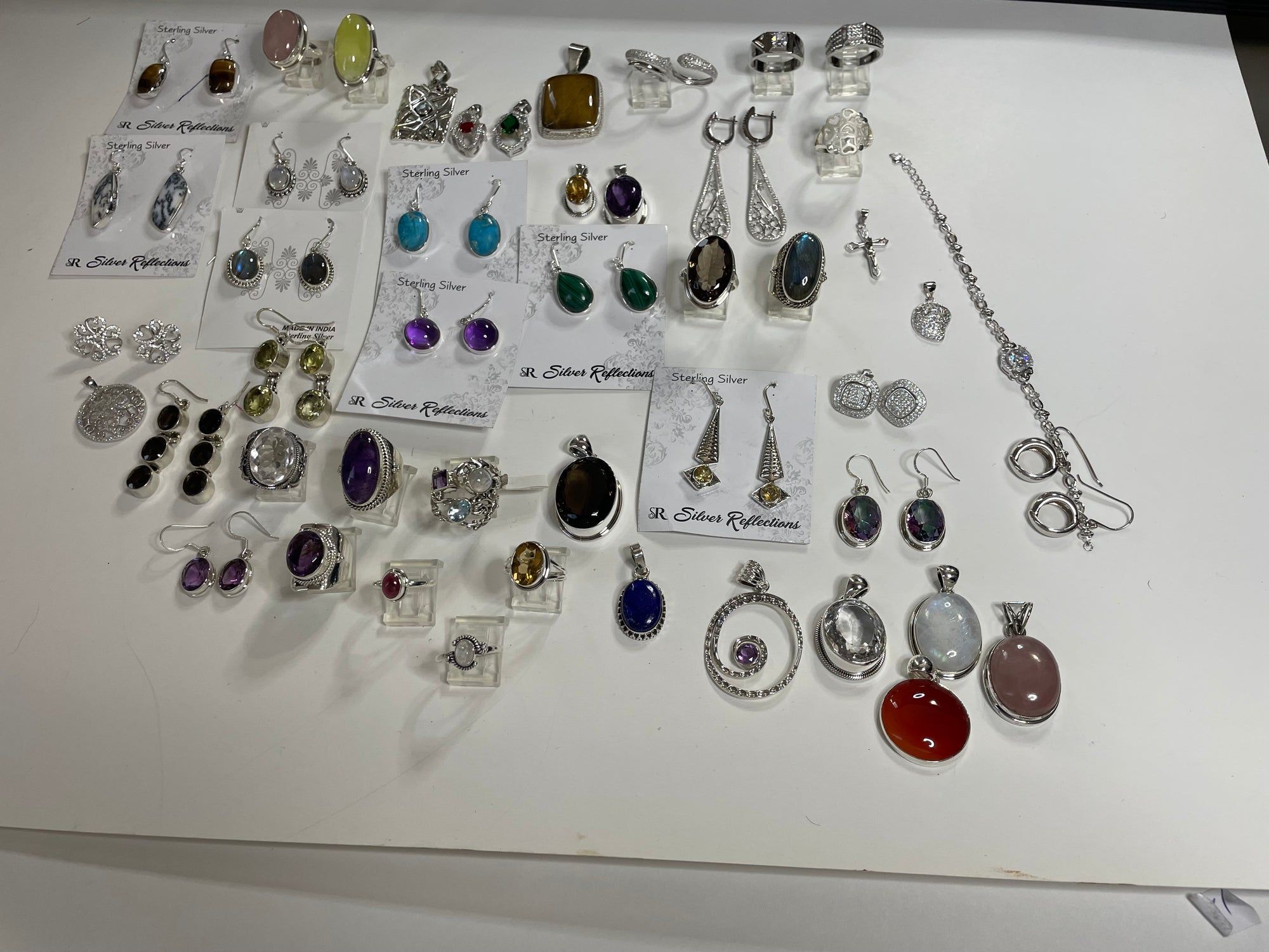 Best Online Gemstone Store in Canada, Shop Natural Gemstones in Canada