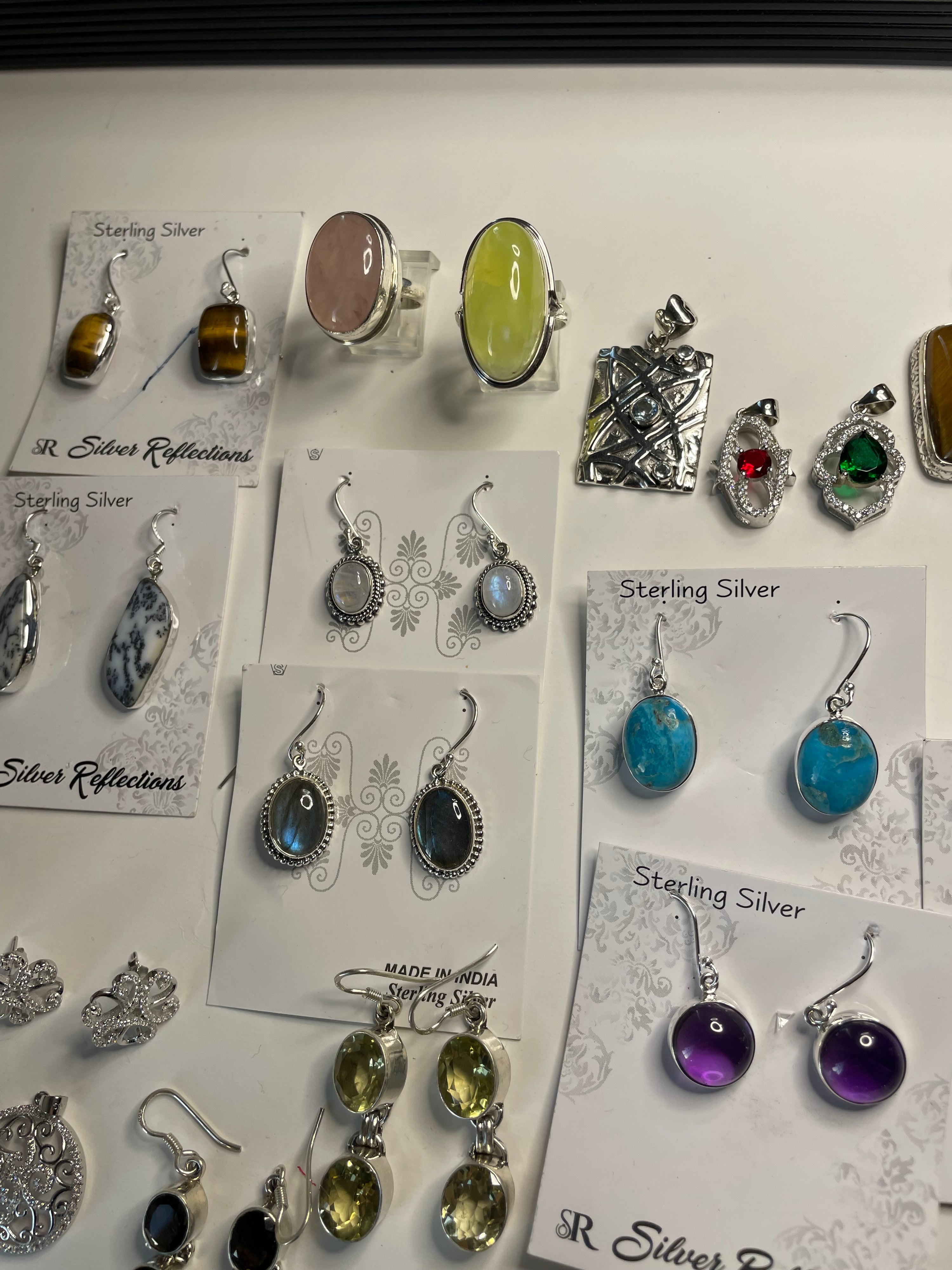 Best Online Gemstone Store in Canada, Shop Natural Gemstones in Canada